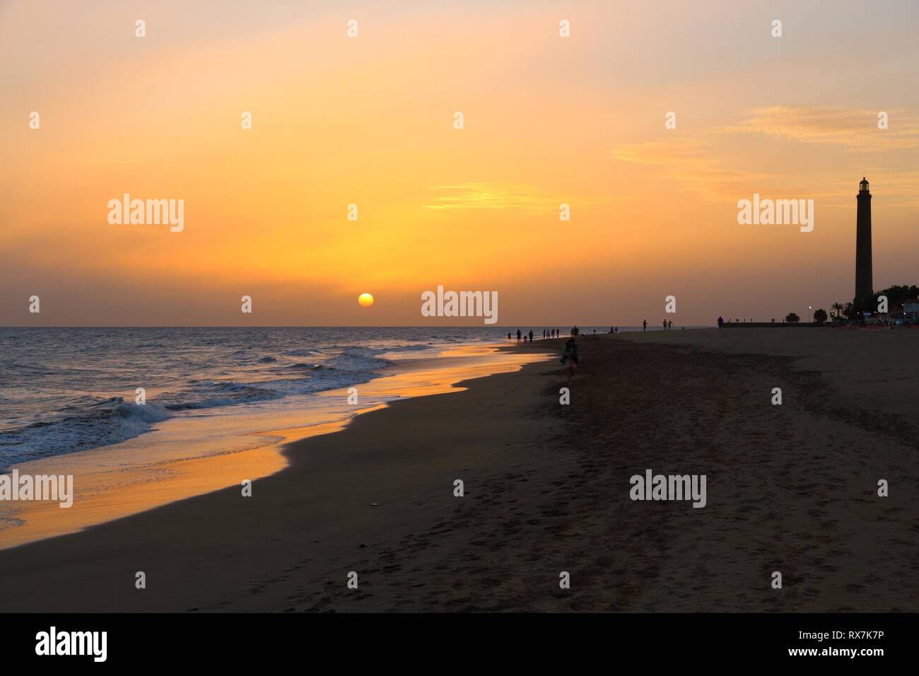 Meloneras beach gran canaria hi-res stock photography and images - Alamy