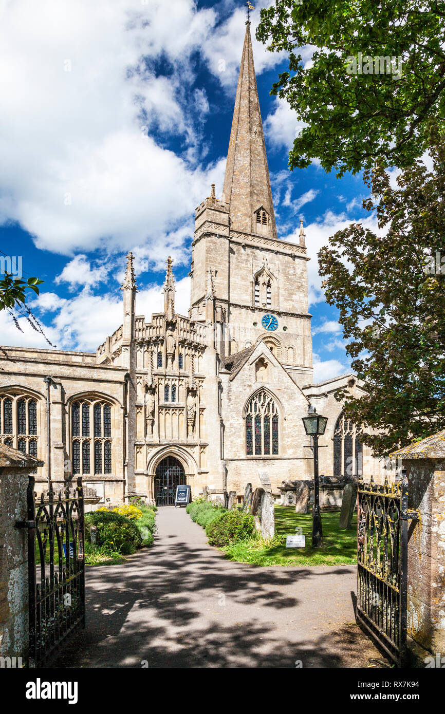 Burford parish church in burford hi-res stock photography and images ...