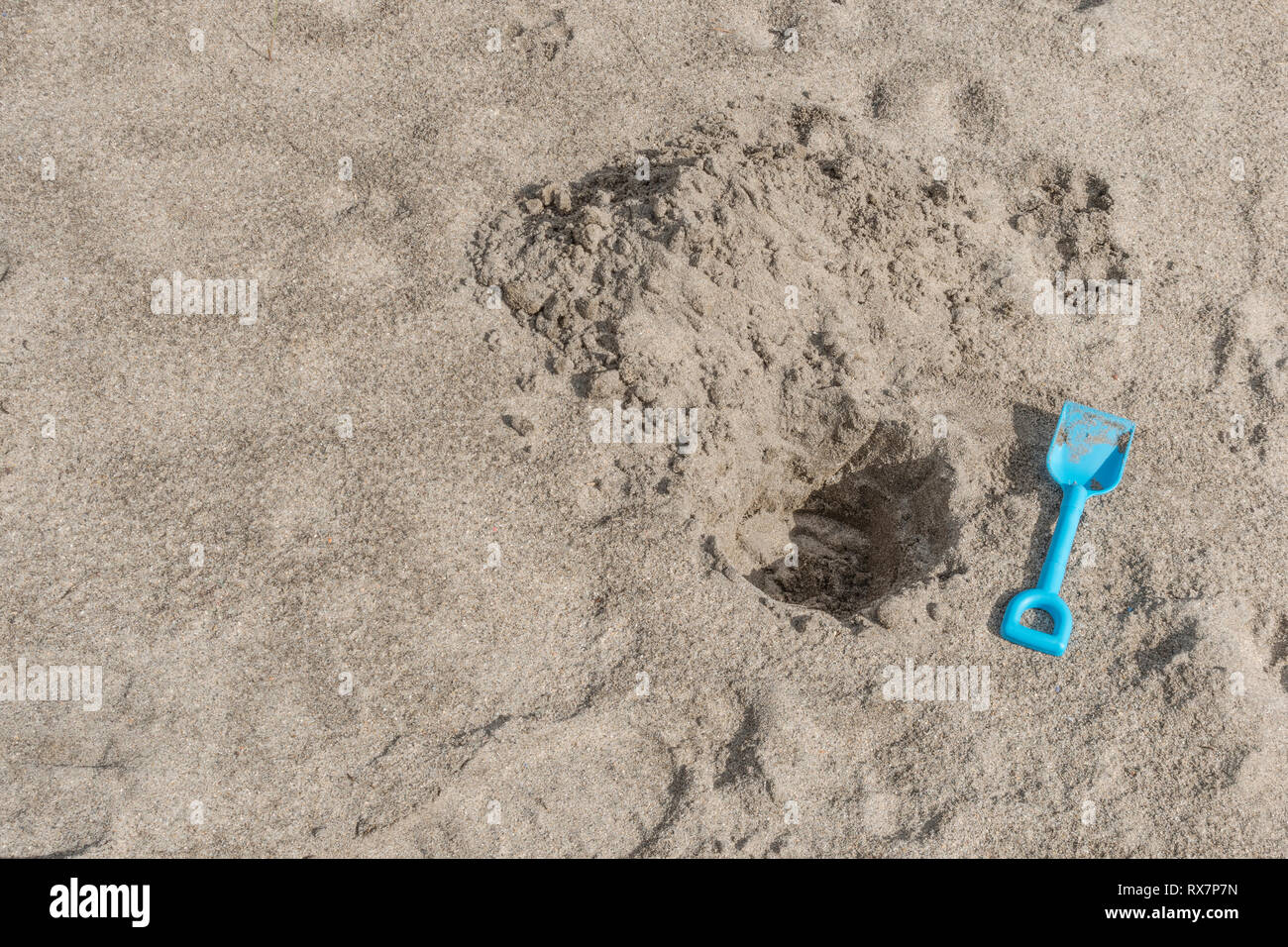 Embarrassing position hi-res stock photography and images - Alamy