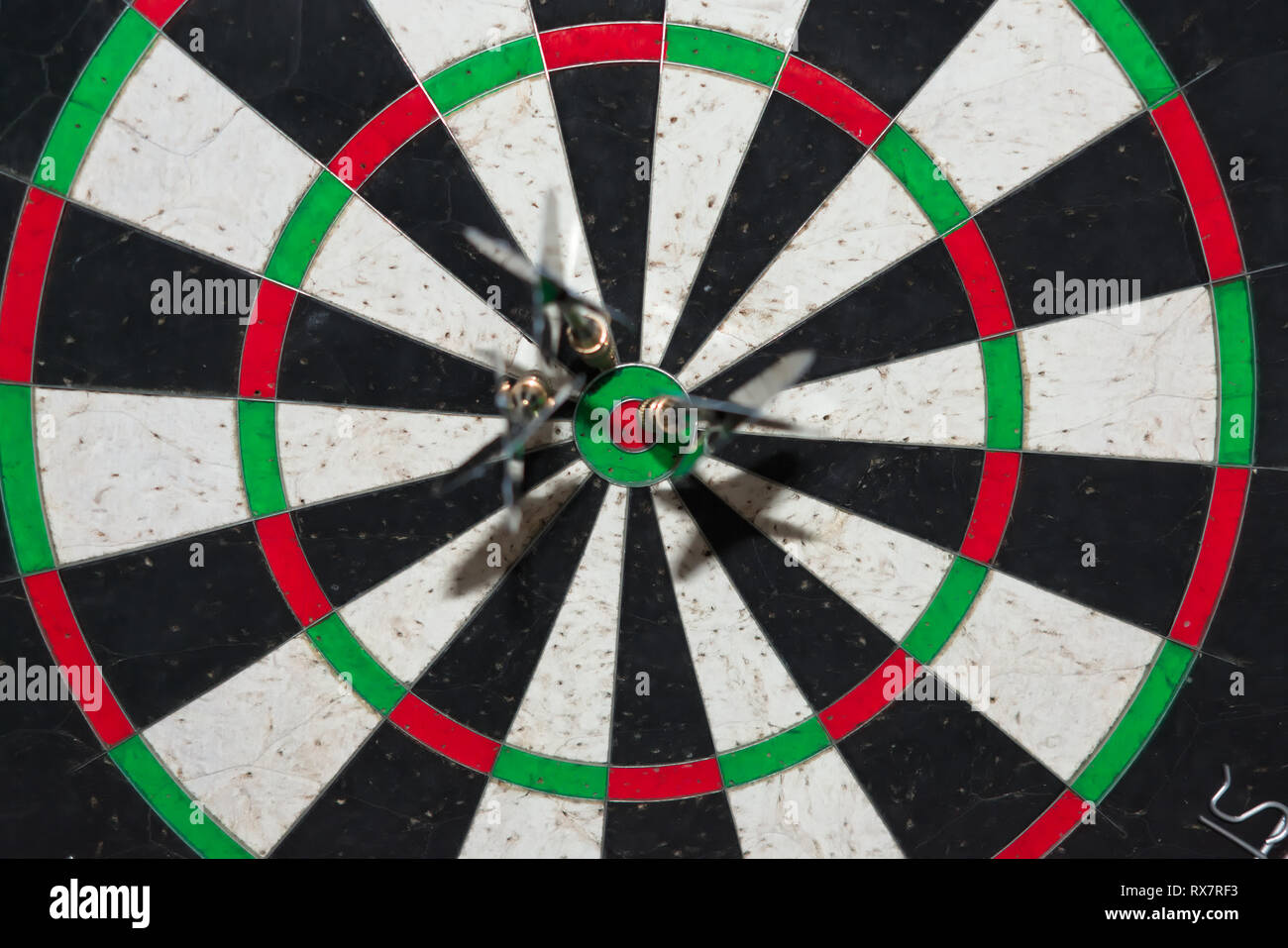 Bullseye dart board hi-res stock photography and images - Alamy