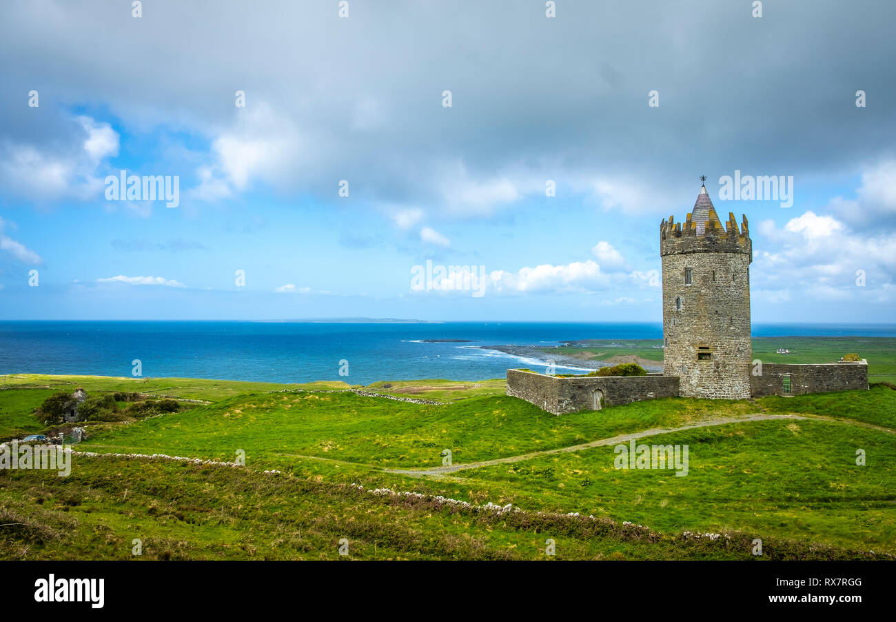 old Doonagore Castle near Doolin Stock Photo - Alamy