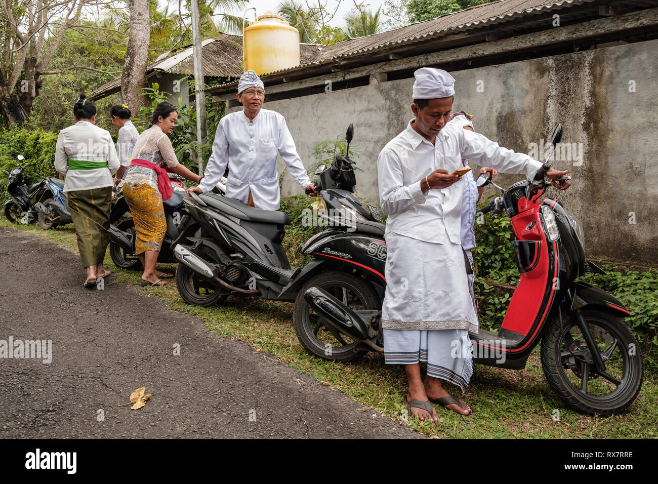 Balinese religious beach ceremony, Tabanan, Bail, Indonesia Stock Photo ...
