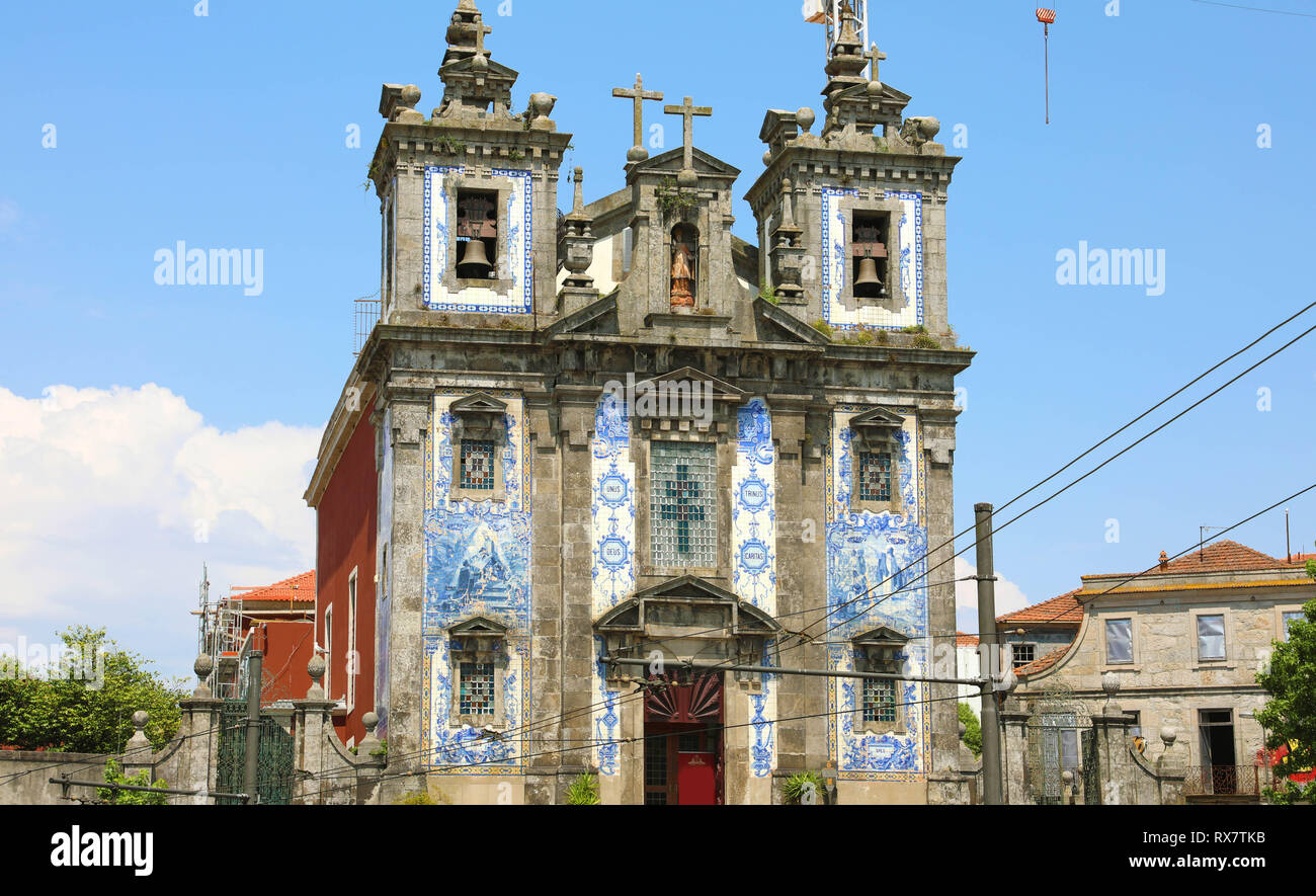 Church of Saint Ildefonso in Porto old town, built during the 17th ...