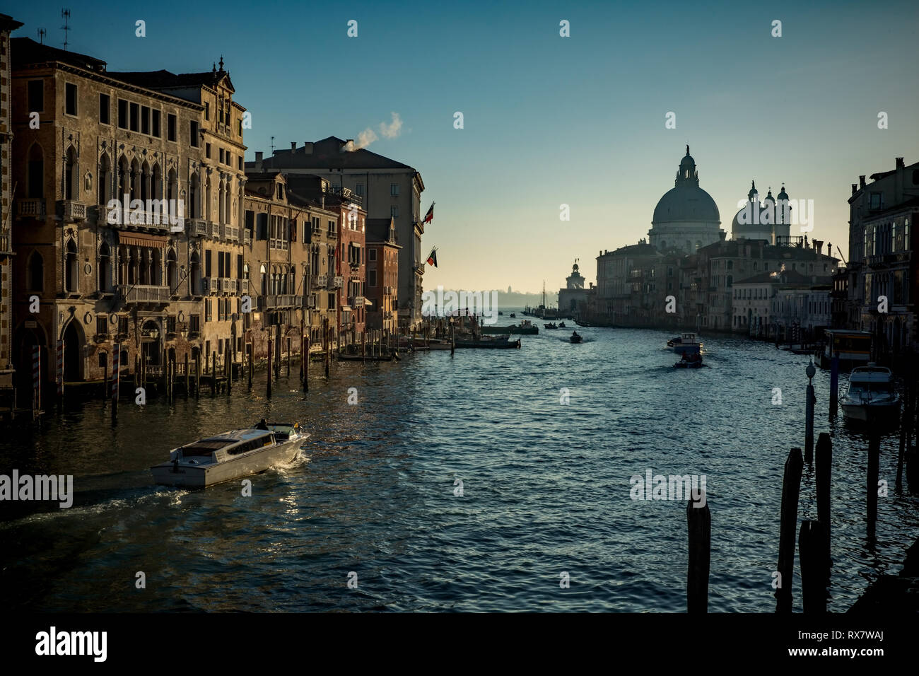 Venice cathedral views hi-res stock photography and images - Alamy