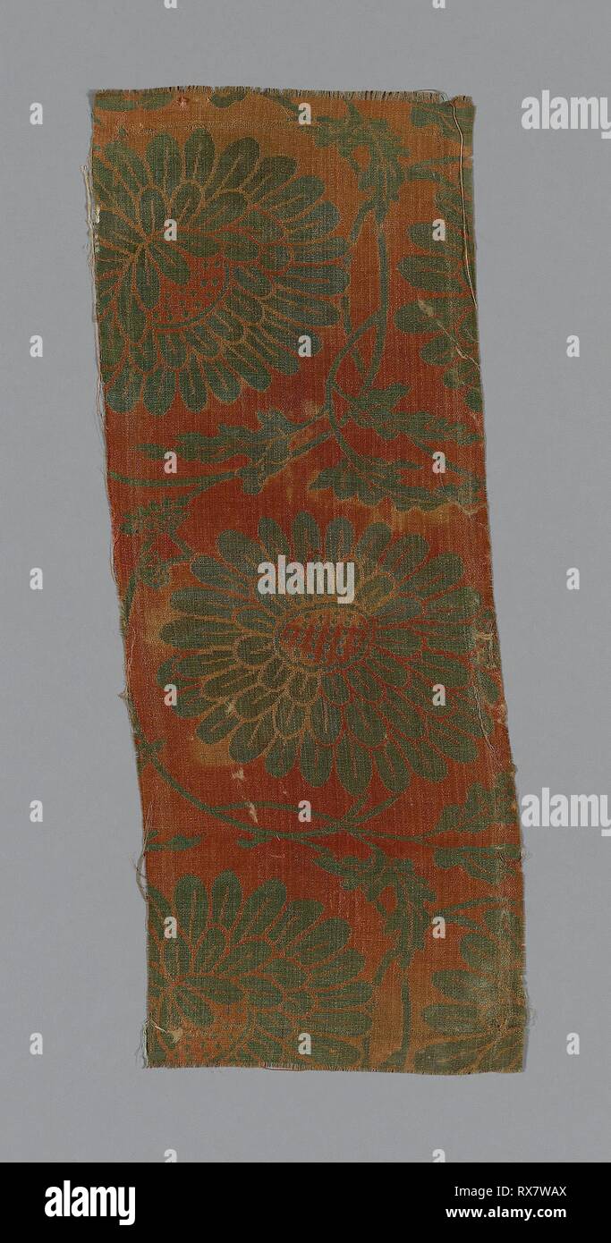 Ming textiles hi-res stock photography and images - Alamy
