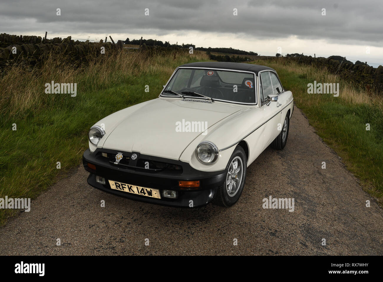 Classic mgb gt hi-res stock photography and images - Alamy