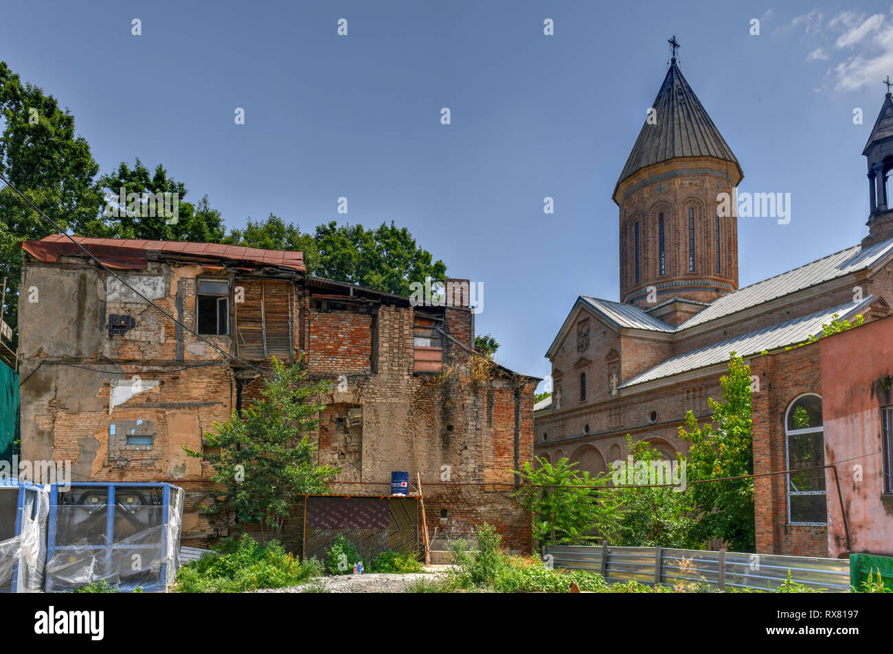 Jvaris mama hi-res stock photography and images - Alamy