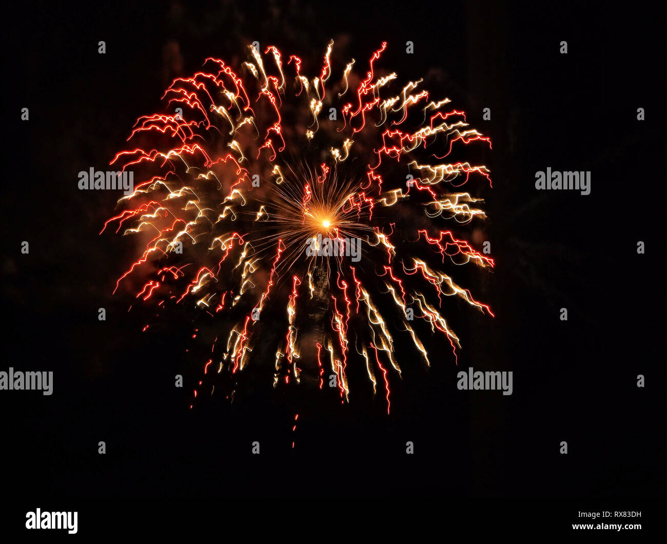 Fireworks burst sky hi-res stock photography and images - Alamy