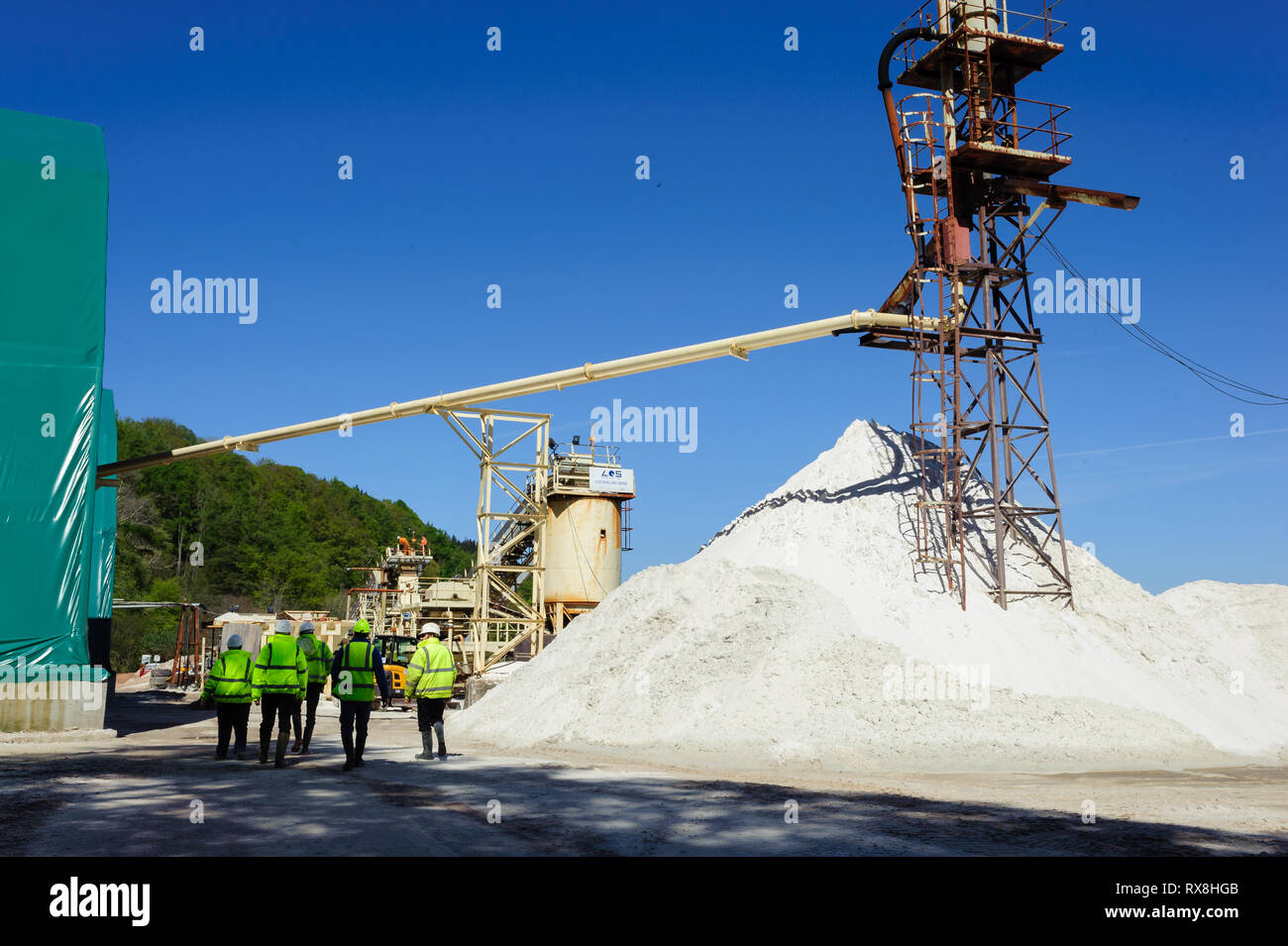Lochaline sand quartz mine hi-res stock photography and images - Alamy
