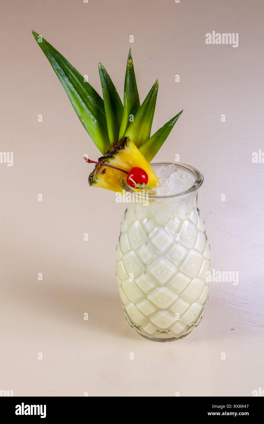 Hawaii cocktail bar drink Stock Photo - Alamy
