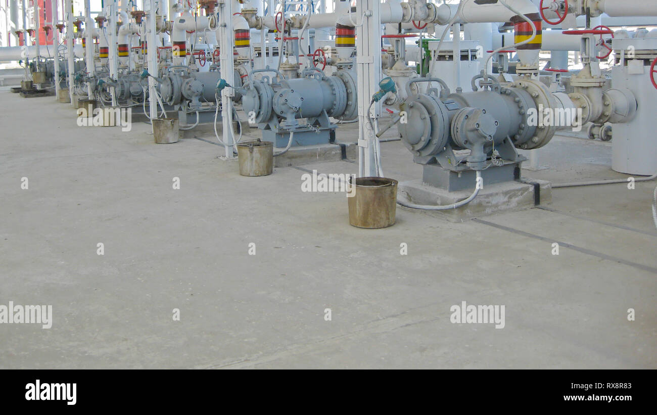 Oil refinery. Equipment for primary oil refining Stock Photo - Alamy
