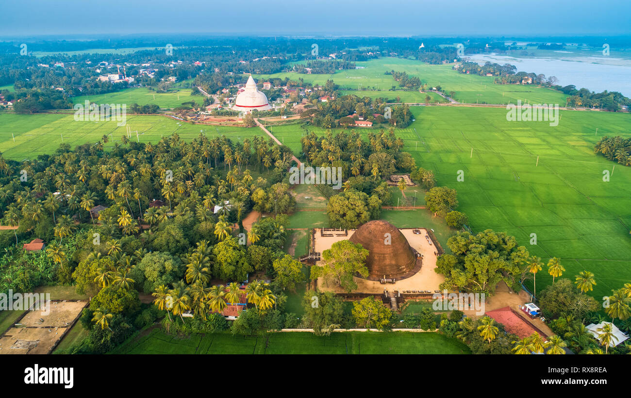 Sandagiri Stupa and Raja Maha Vihara ancient Buddhist temples in ...