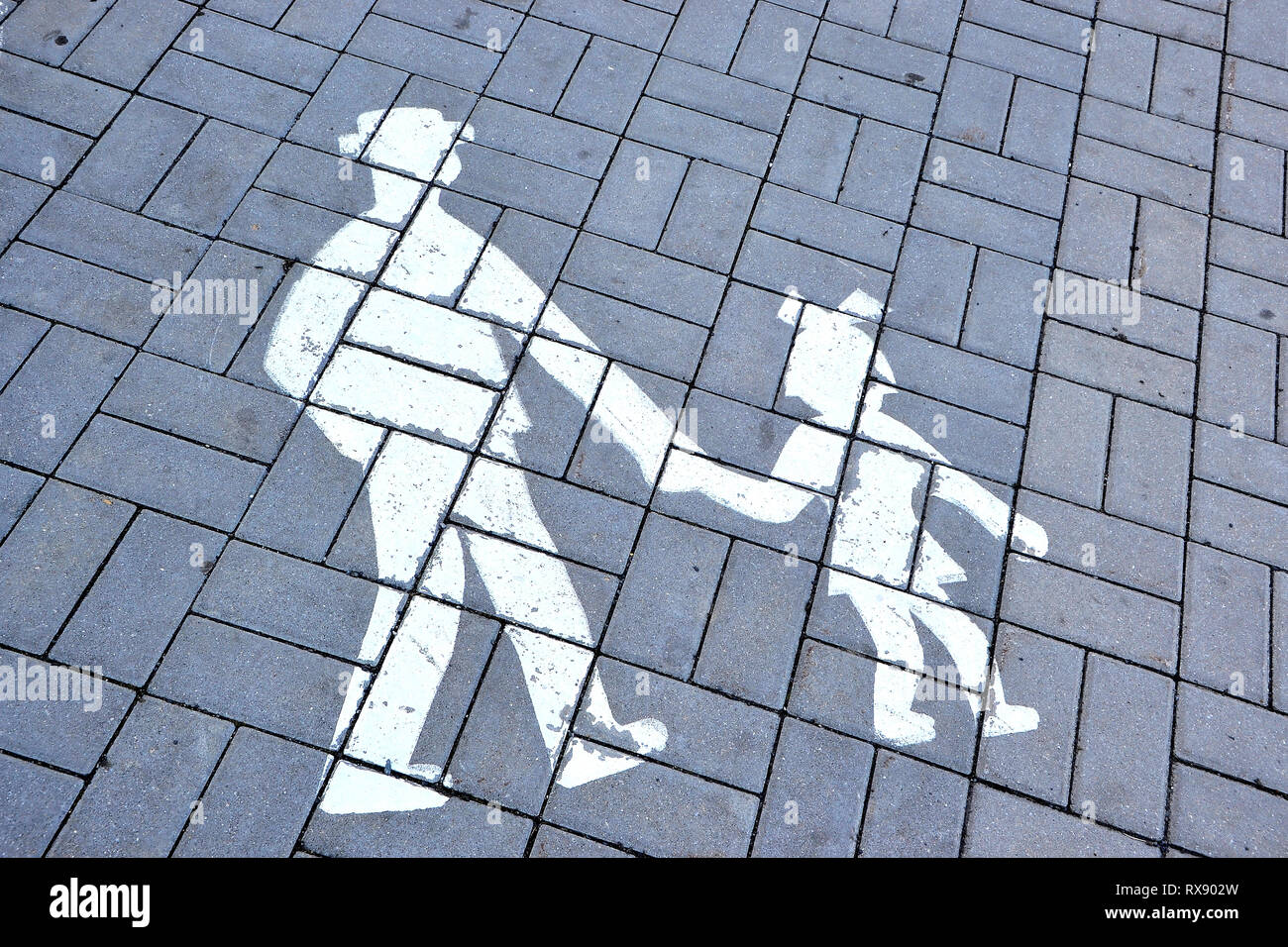 Pedestrian walking symbols symbol hi-res stock photography and images ...