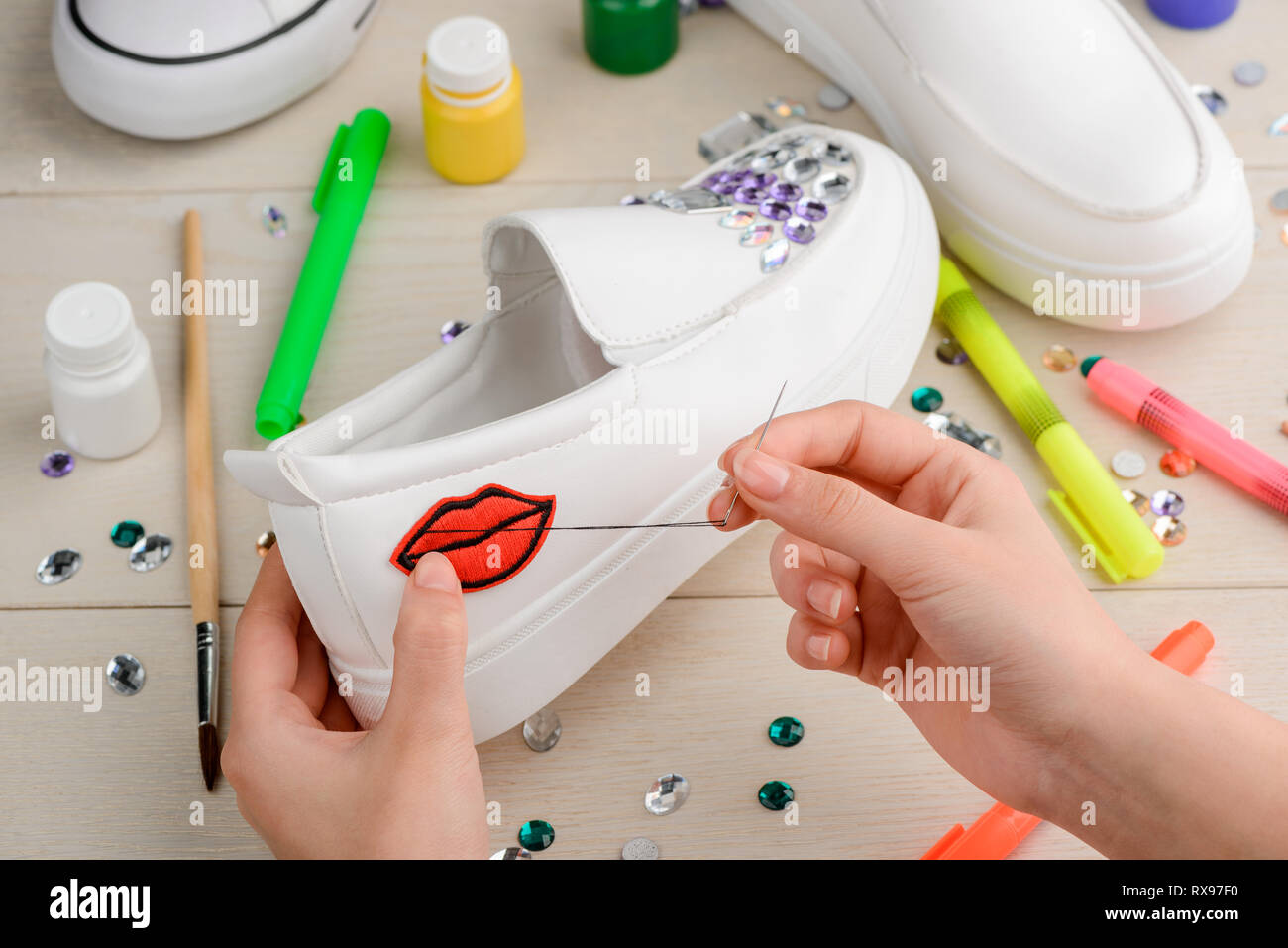 Fix your style fashion hi-res stock photography and images - Alamy