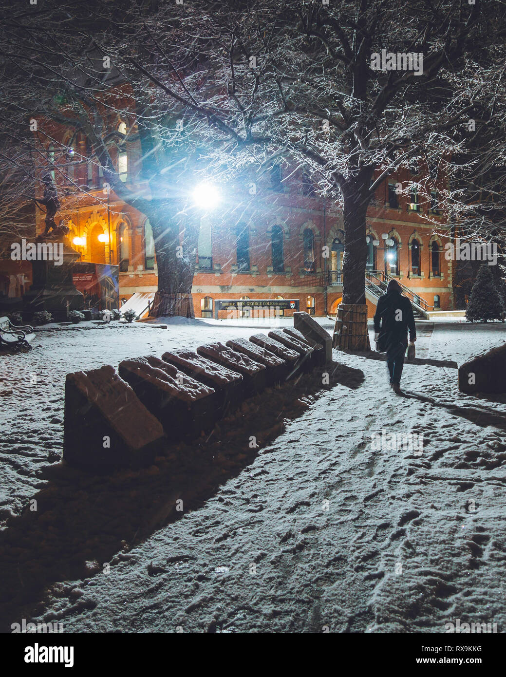 Downtown canada people black hi-res stock photography and images - Alamy