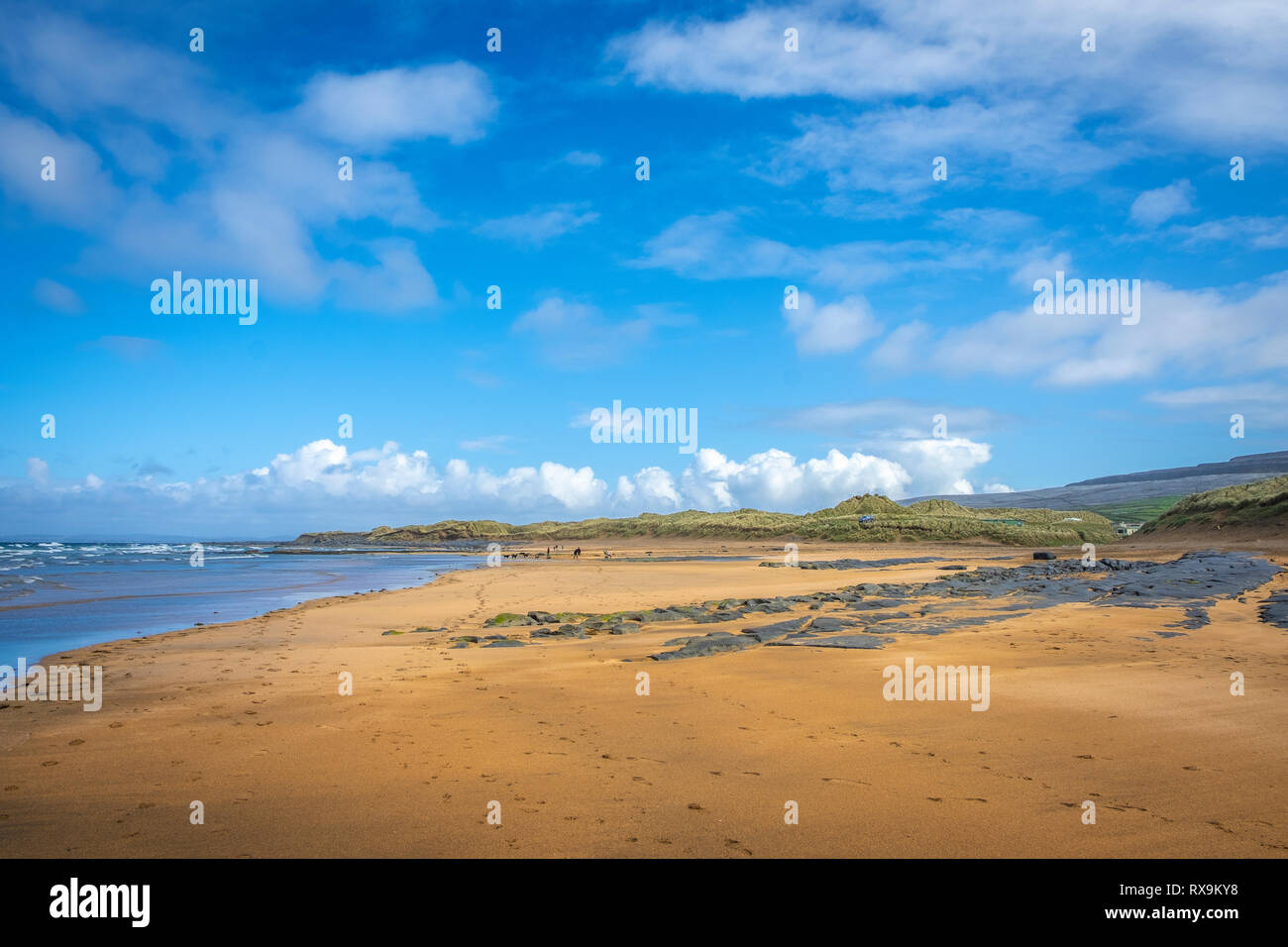 Fanore village burren hi-res stock photography and images - Alamy