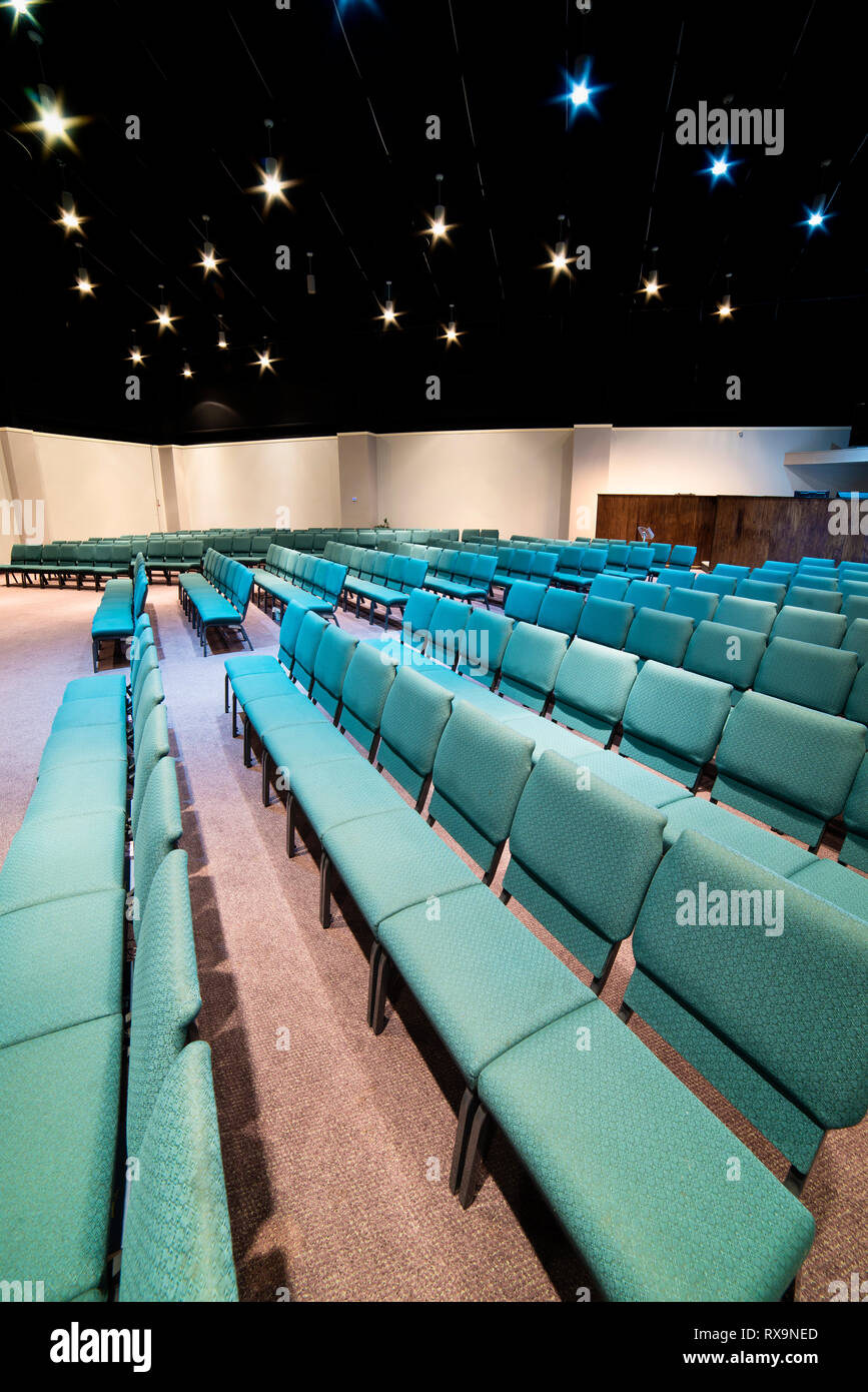 Auditorium seating hi-res stock photography and images - Alamy