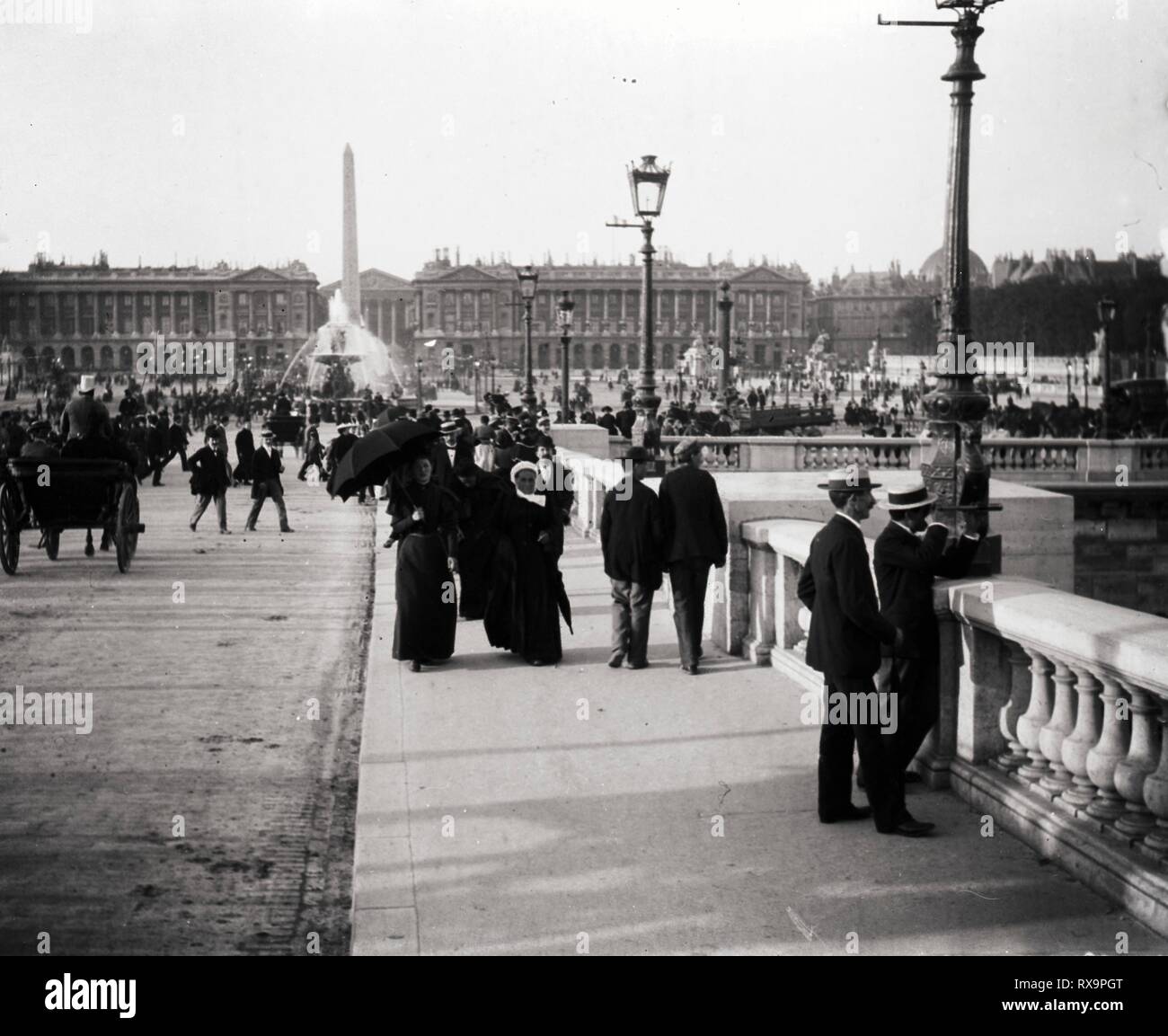 Pont de la Concorde, Paris, France, 1895 Stock Photo - Alamy