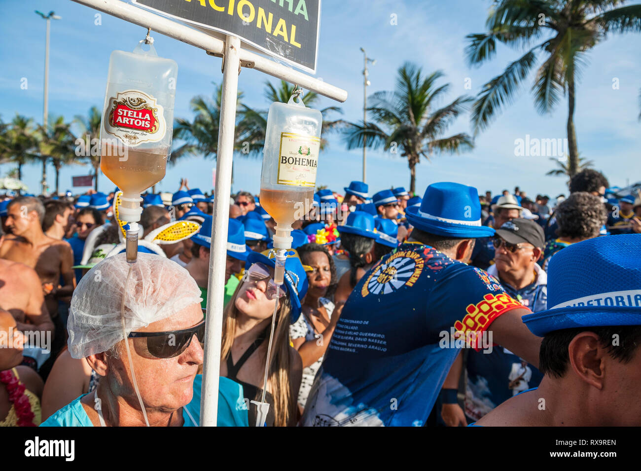 Patient costume hi-res stock photography and images - Alamy