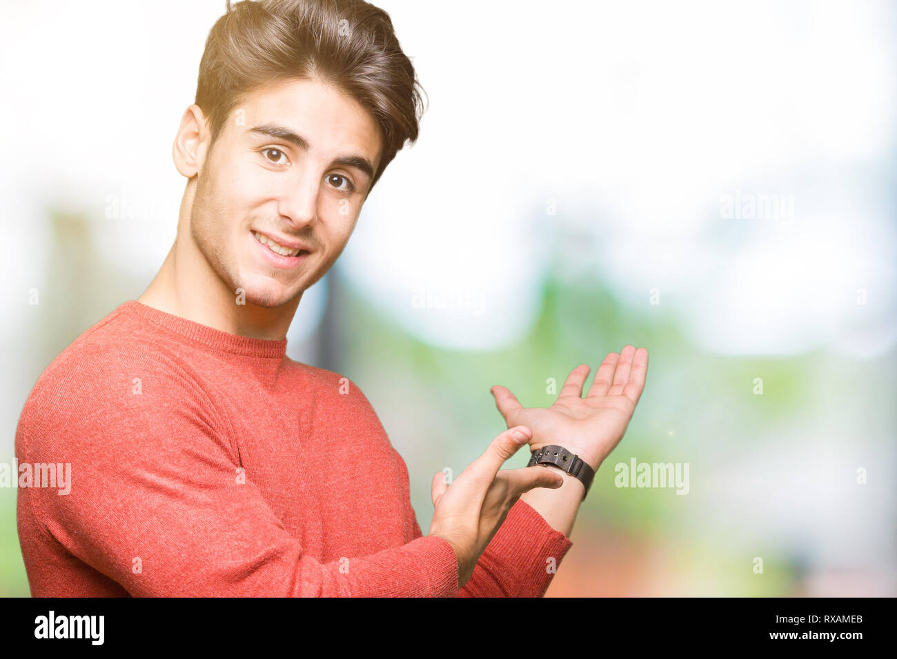 Polite and open door hi-res stock photography and images - Alamy