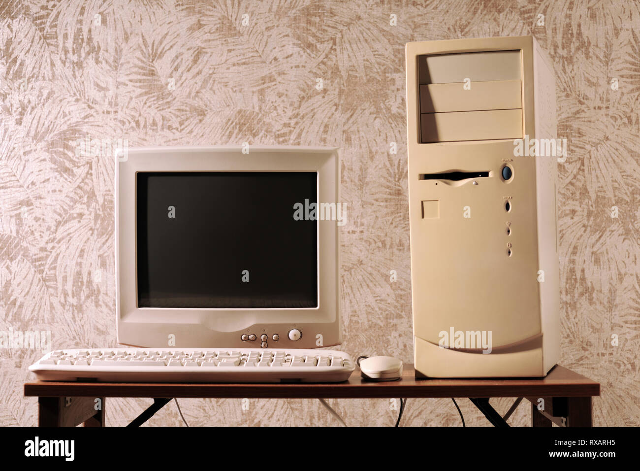 Old computer mouse hi-res stock photography and images - Alamy