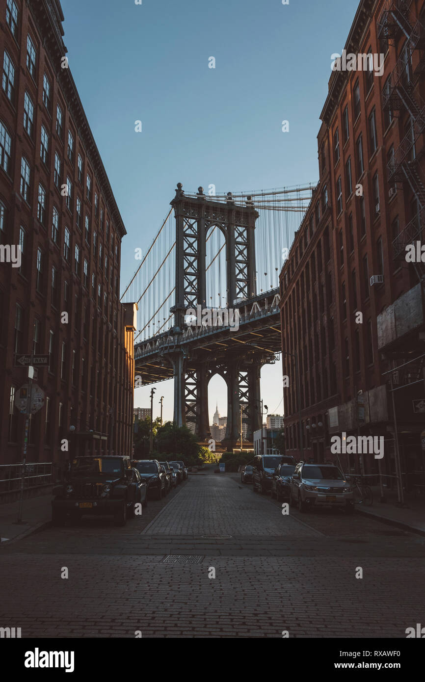 Bridge for cars hi-res stock photography and images - Alamy