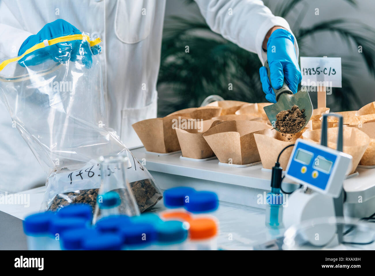 Laboratory analysis of soil Stock Photo - Alamy