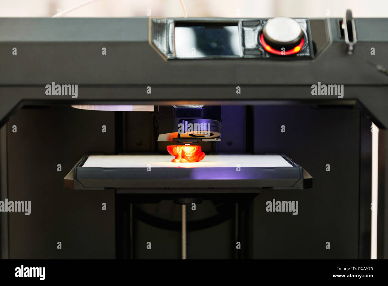 3d printing industry hi-res stock photography and images - Alamy