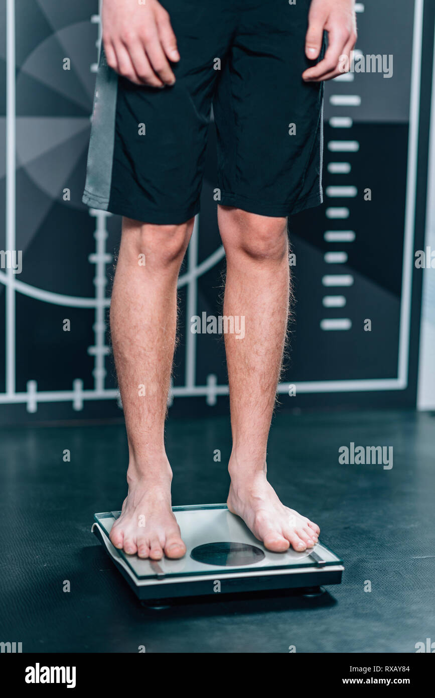 Child scales weight hi-res stock photography and images - Alamy
