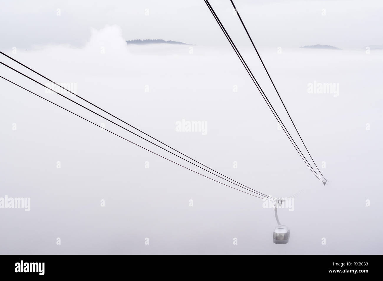 Portland aerial tram and fog, Portland, Oregon Stock Photo - Alamy