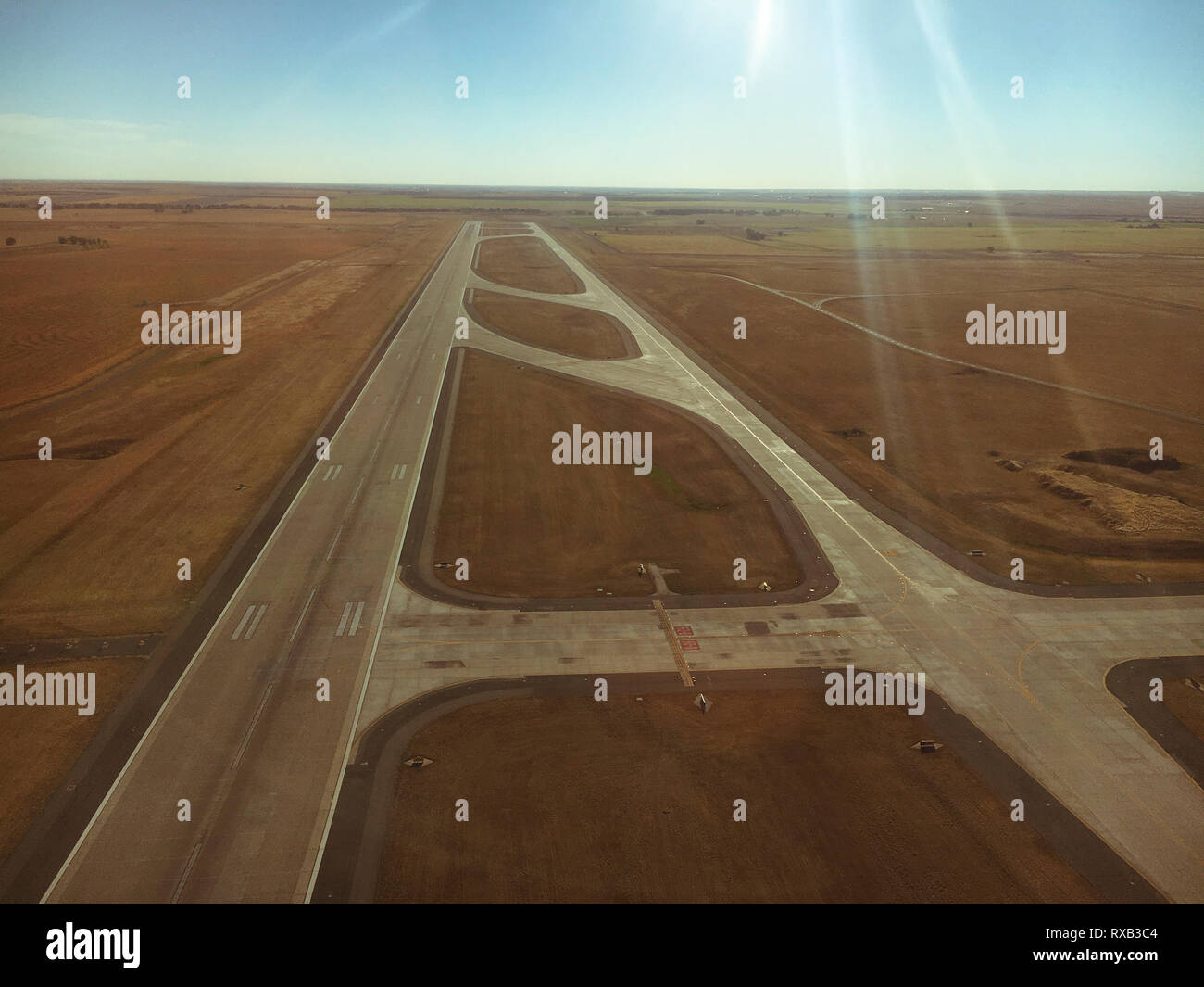 Aerial view of airport runway hi-res stock photography and images - Alamy