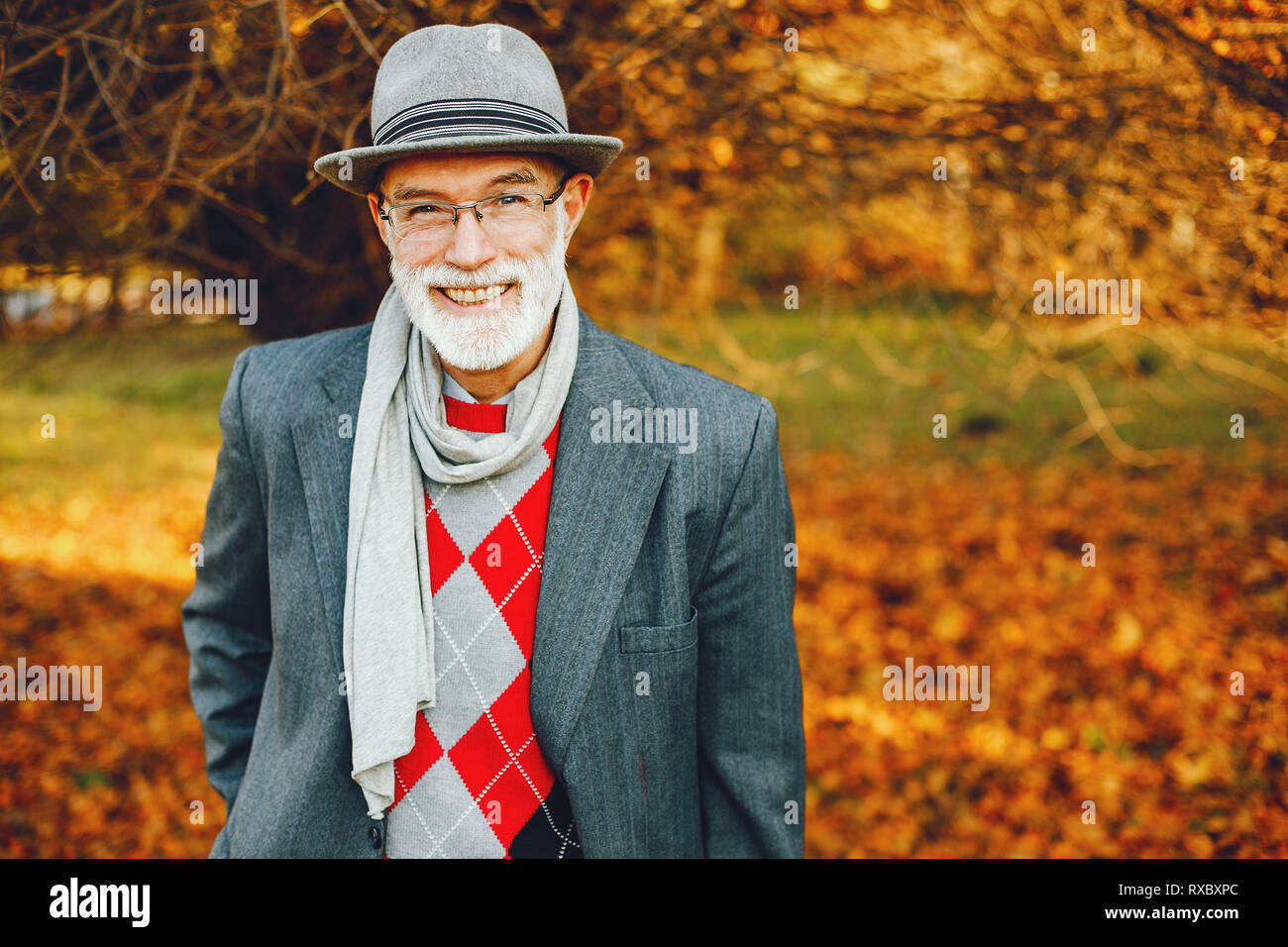 Man red hair old age hi-res stock photography and images - Alamy