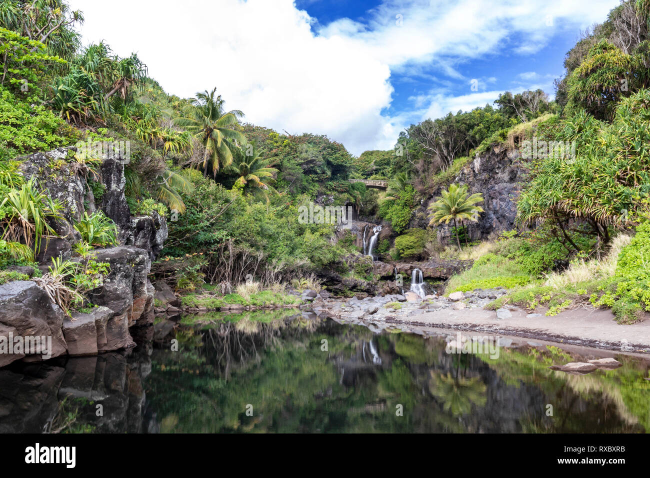 Gulch hawaii hi-res stock photography and images - Alamy