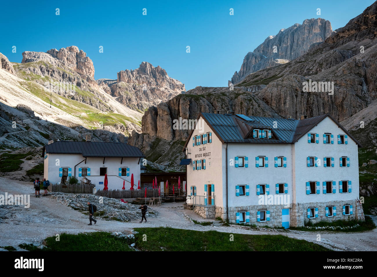 Rifugio Vajolet,Torri del Vajolet / Vajolet Towers, Dolomites, Northern ...