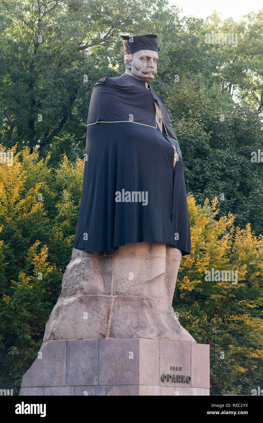 Academic dress in history hi-res stock photography and images - Alamy