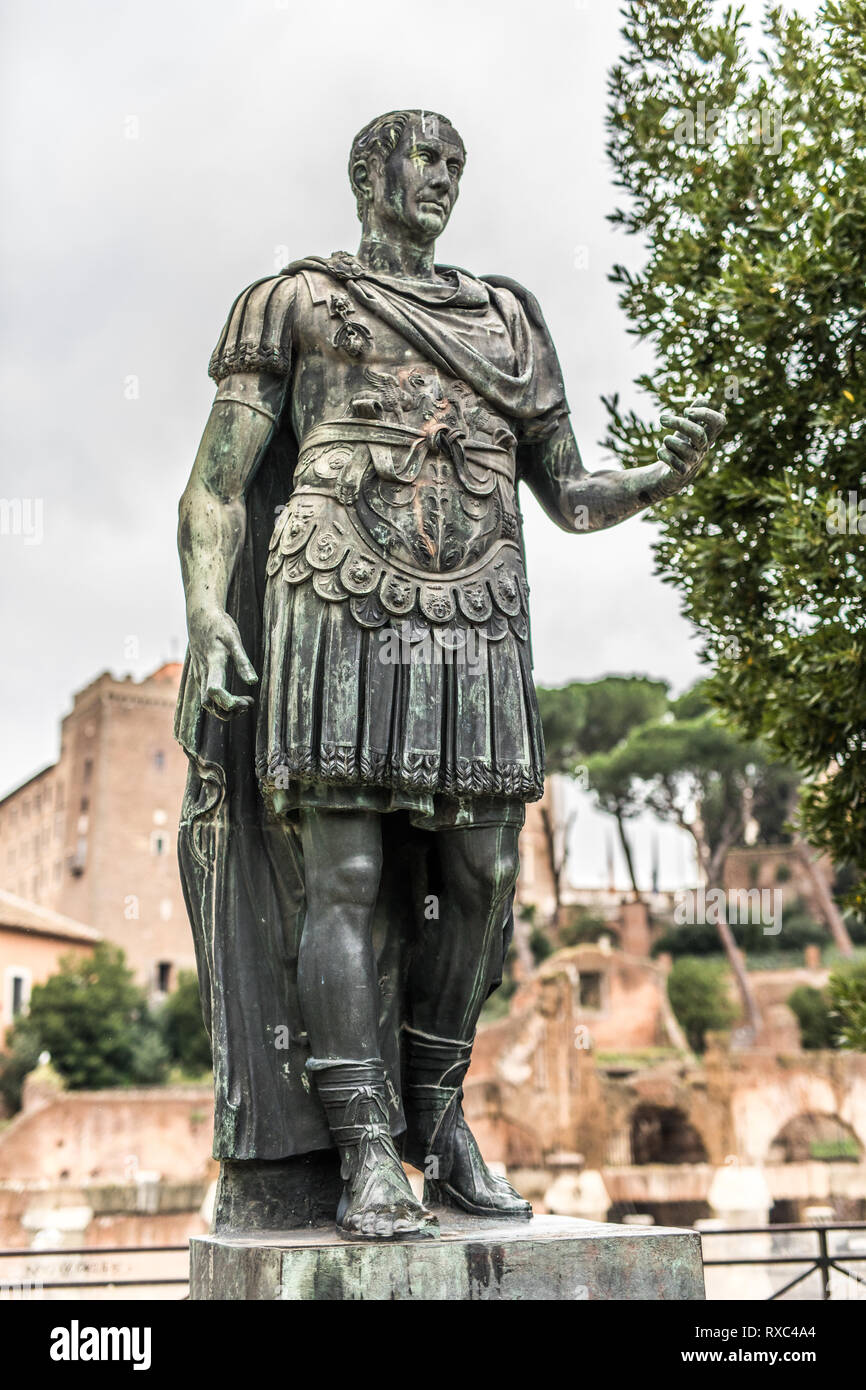 ROME, ITALY - November, 2018 Statue of Iulius Caesar Rome Stock Photo ...