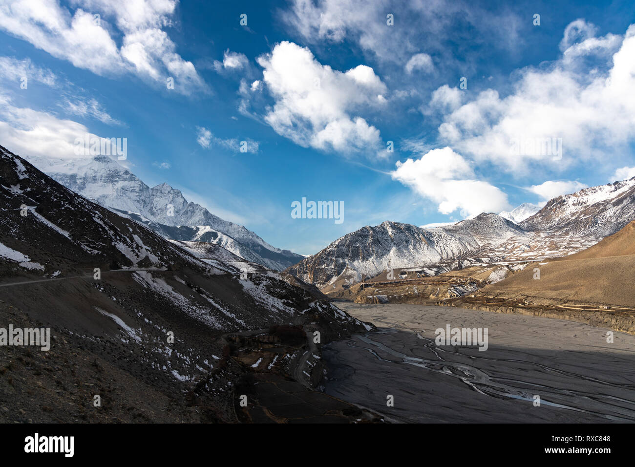 The landscape and monastery of Kagbeni, lower Mustang Stock Photo - Alamy