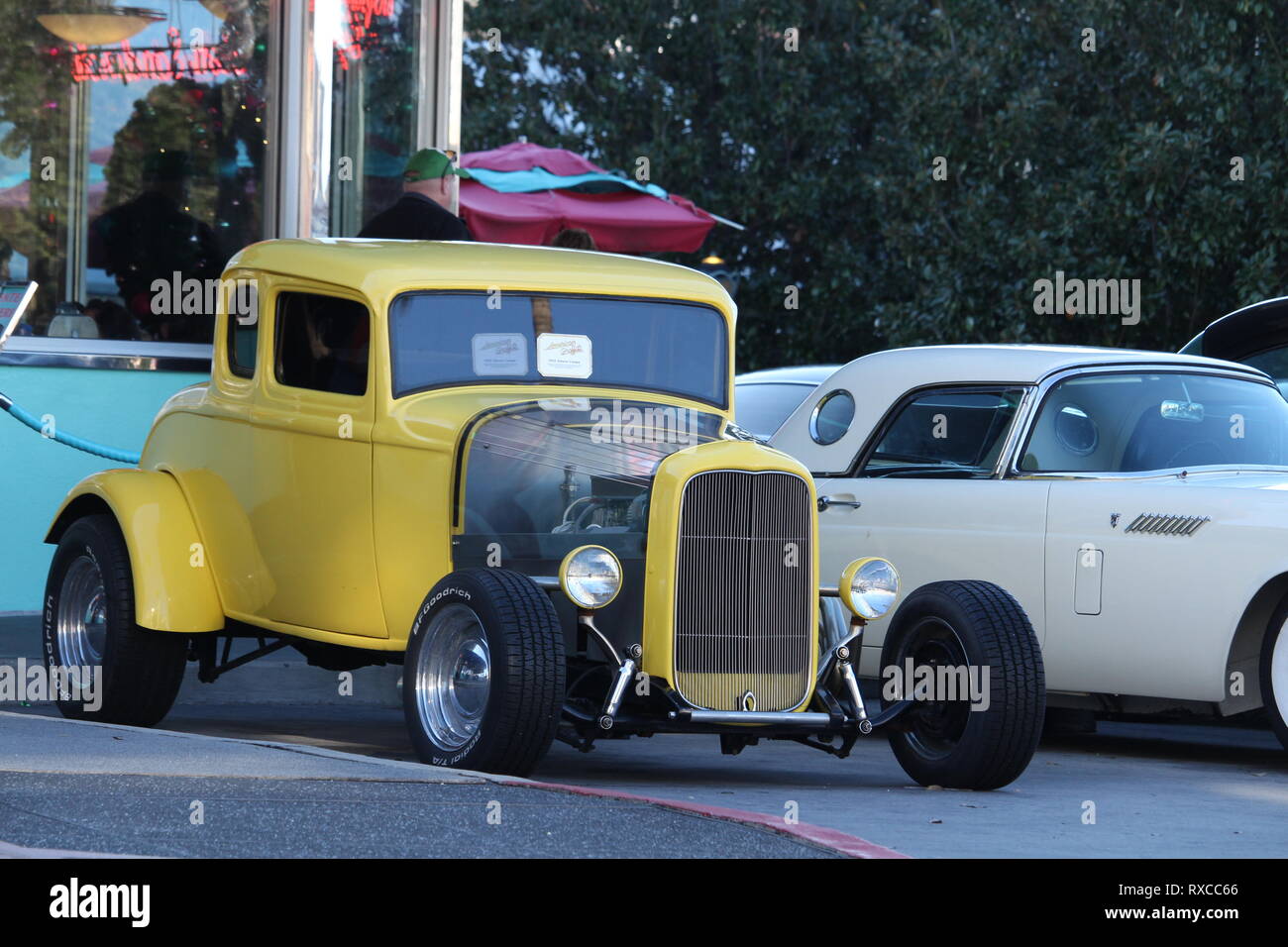 Carspotting hi-res stock photography and images - Alamy