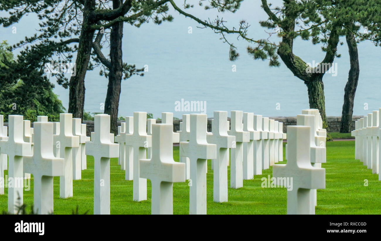 The normandy american cemetery hi-res stock photography and images - Alamy