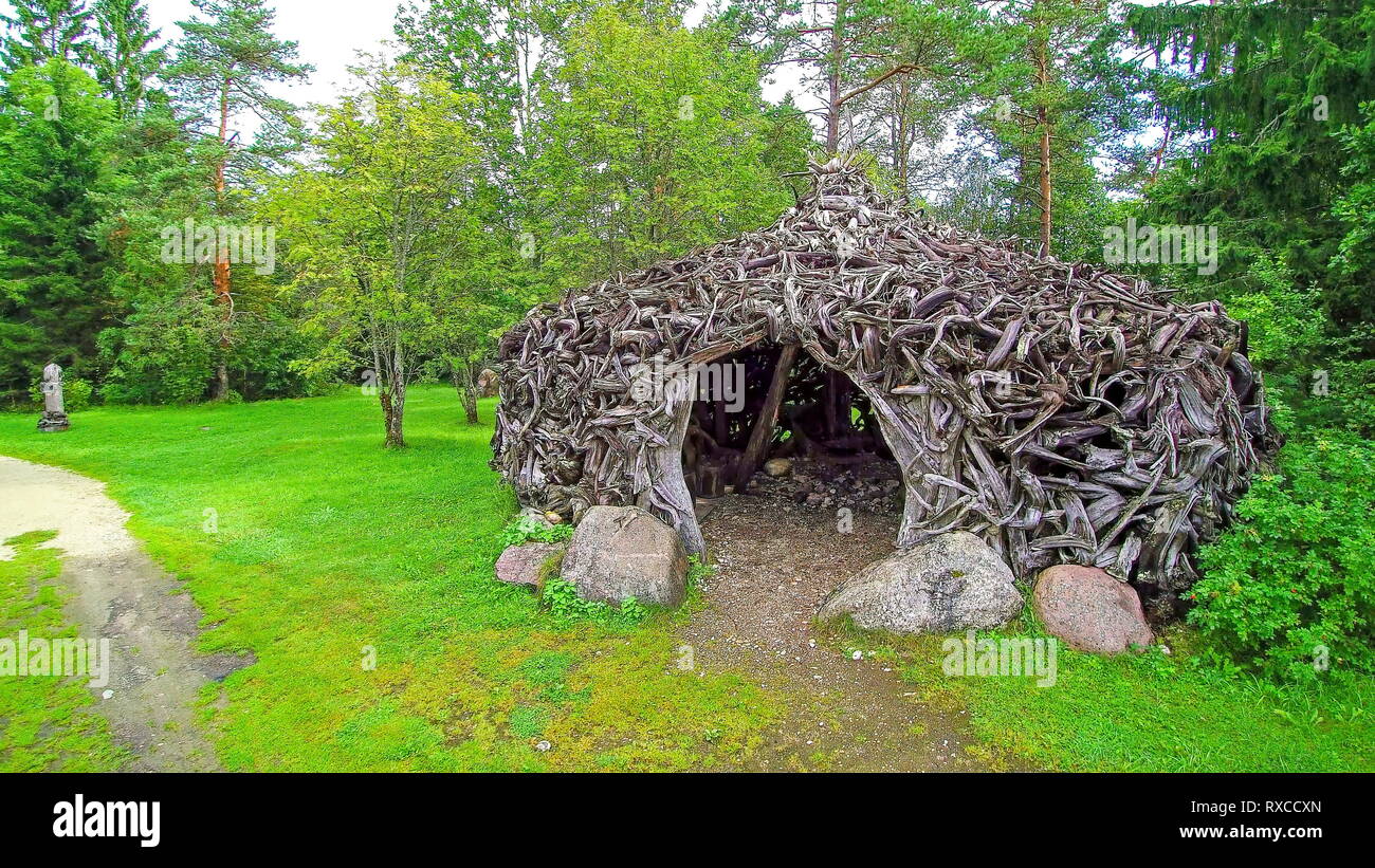 Hut made of branches hi-res stock photography and images - Alamy