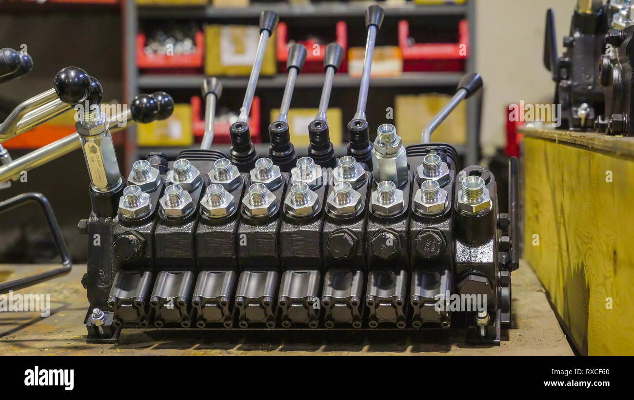 Hydraulic valve hi-res stock photography and images - Alamy