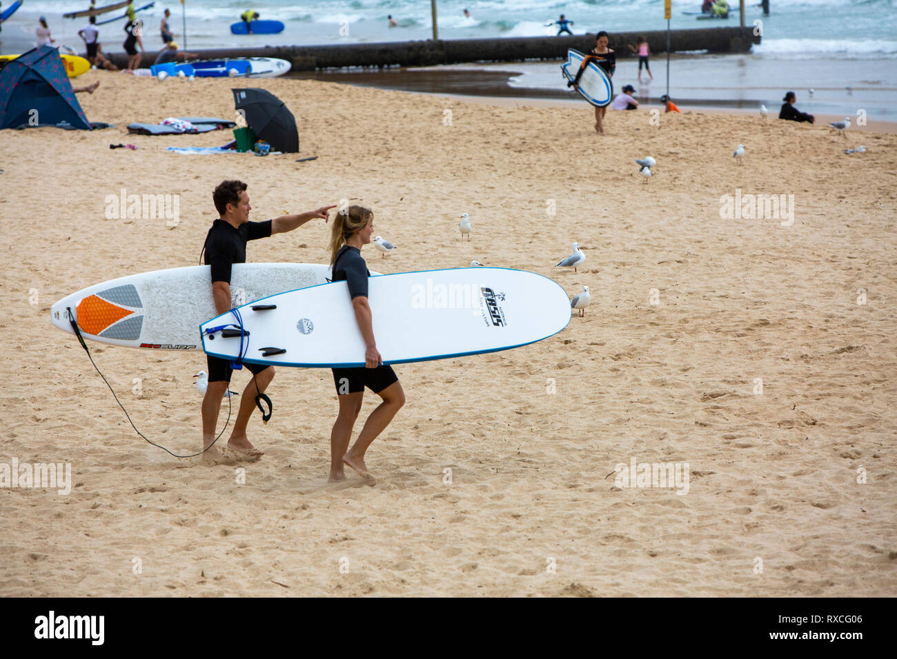 Australian teenage surfers hi-res stock photography and images - Alamy