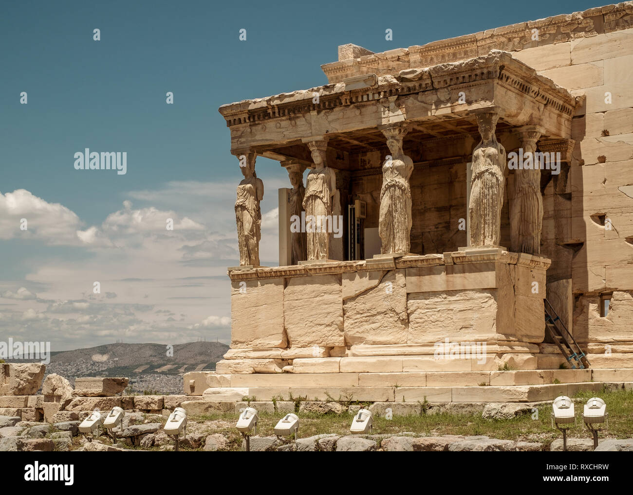 The Caryatids of the Erechtheion, Acropolis, Athens, Greece Stock Photo ...