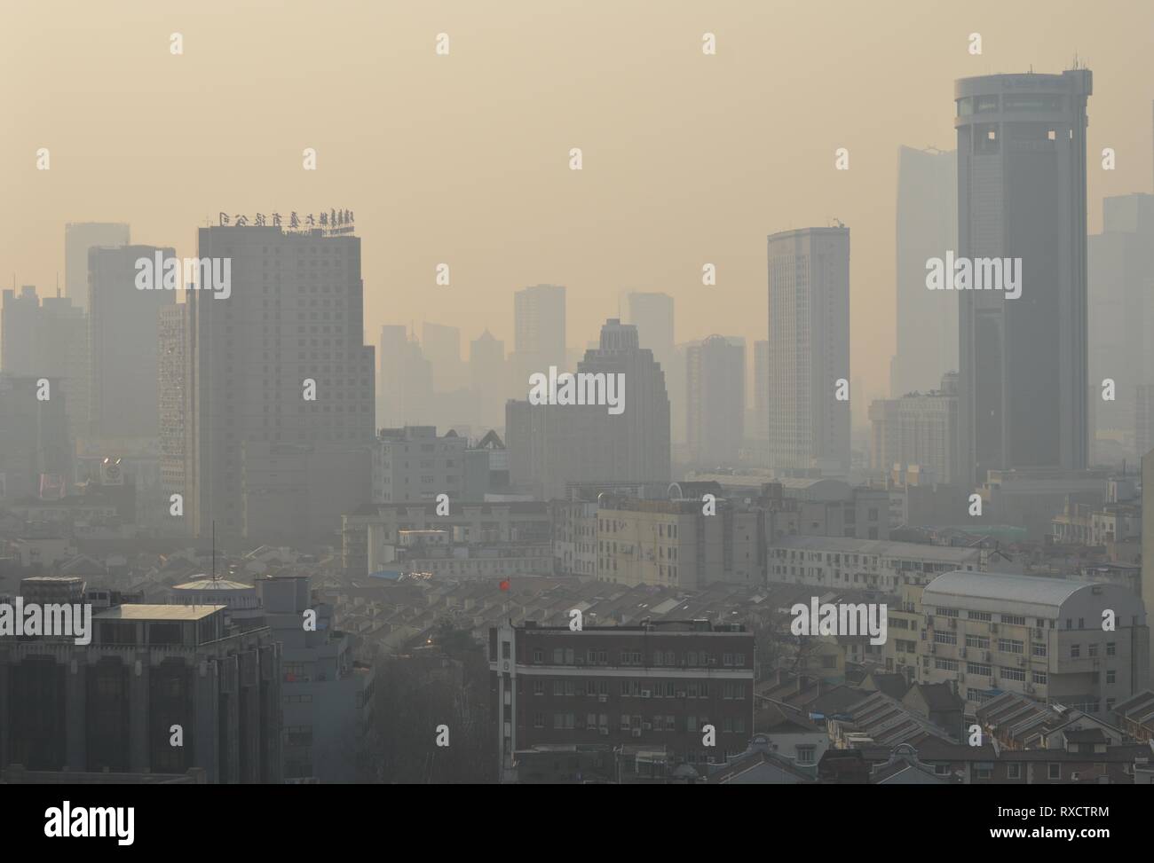 Haze shanghai hi-res stock photography and images - Alamy