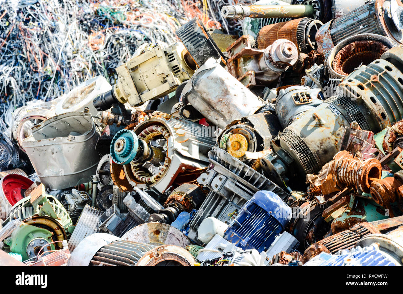 Electric scrap metal hi-res stock photography and images - Alamy