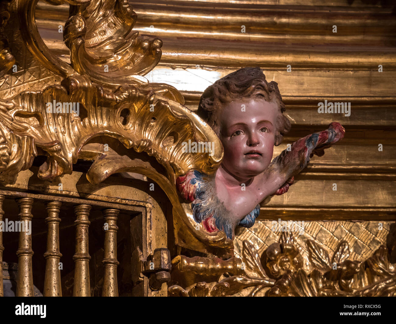 Angel with golden hair hi-res stock photography and images - Alamy
