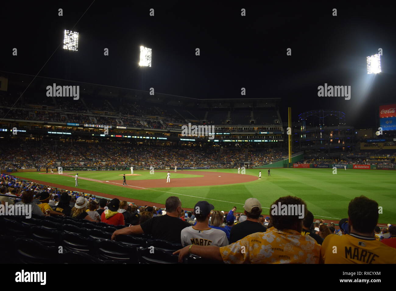 Baseball game in pittsburgh hi-res stock photography and images - Alamy