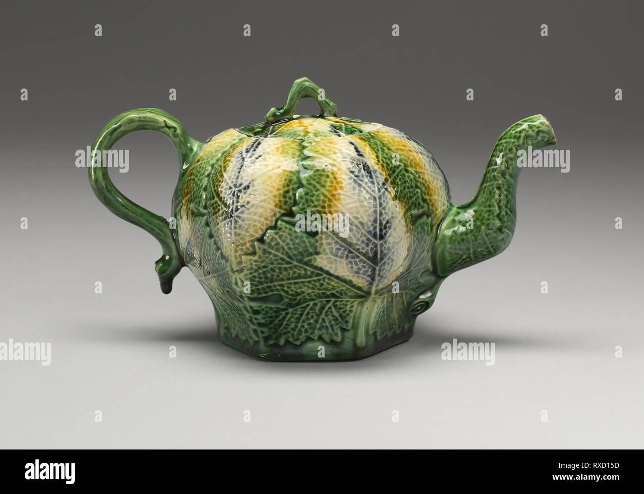 Teapot. England, Staffordshire. Date: 1760-1775. Dimensions: 17.2 × 10. ...