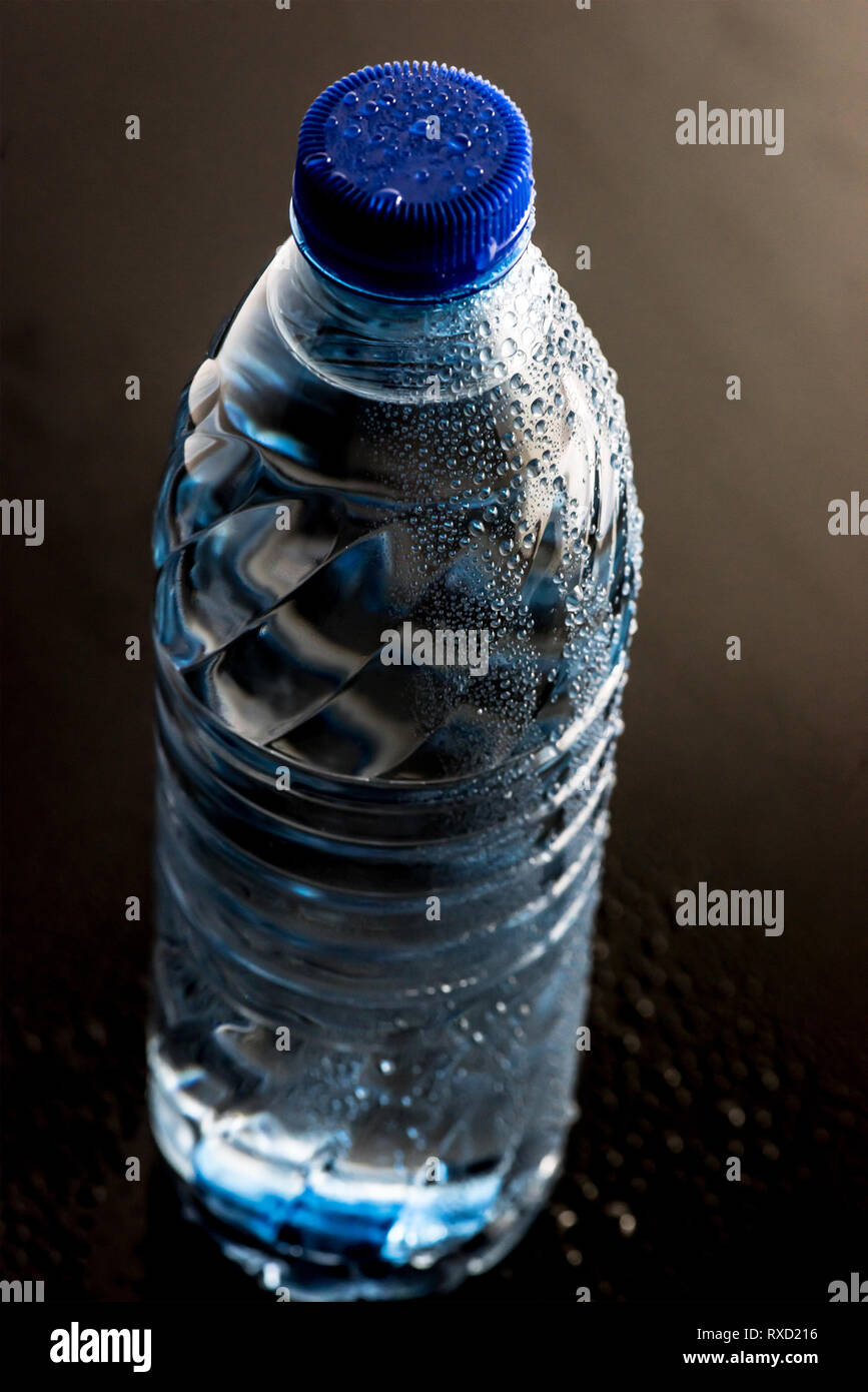 An image of bottle of drinking water Stock Photo - Alamy