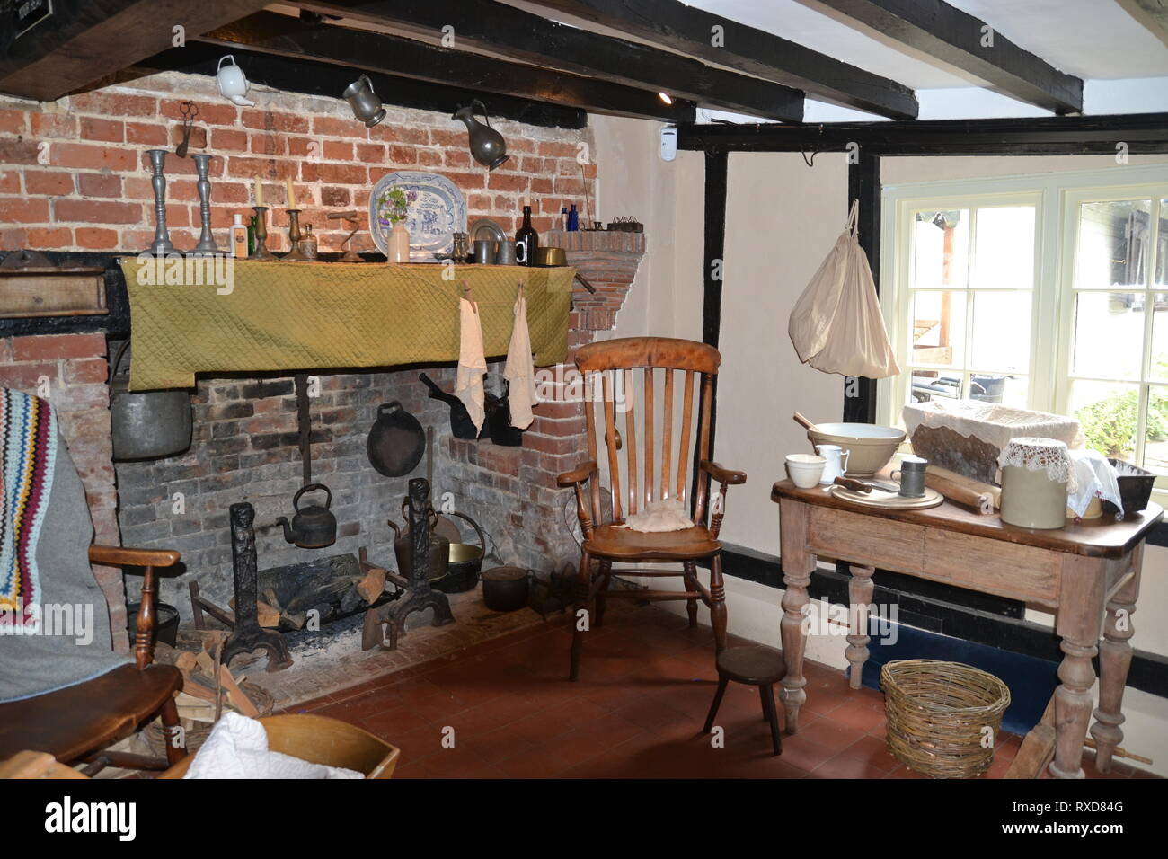 Inside Flatford Bridge Cottage at Flatford, Suffolk, UK - tenant farmer ...